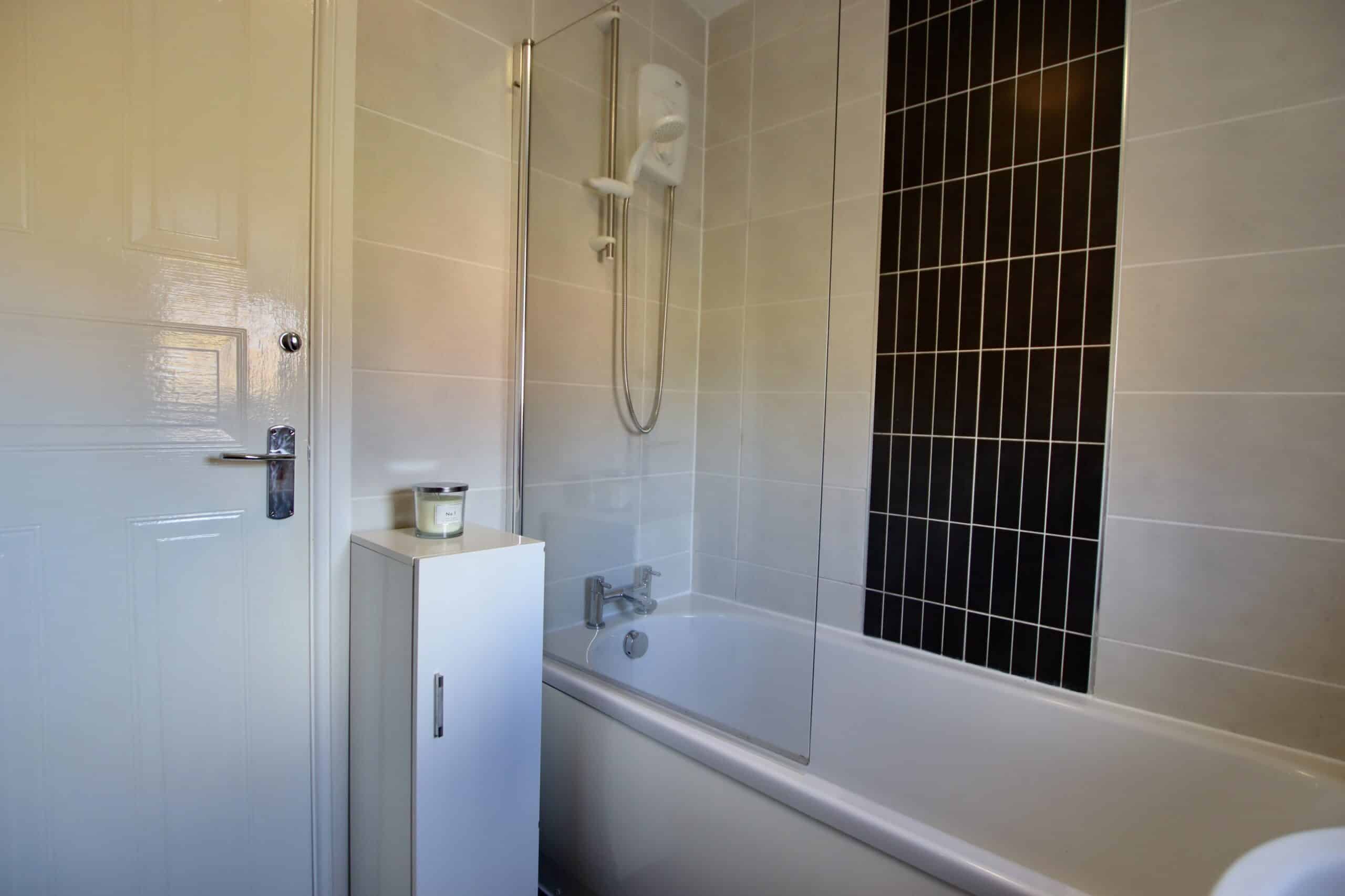 Dysart Way, Airdrie, ML6 - Abode Estate Agency