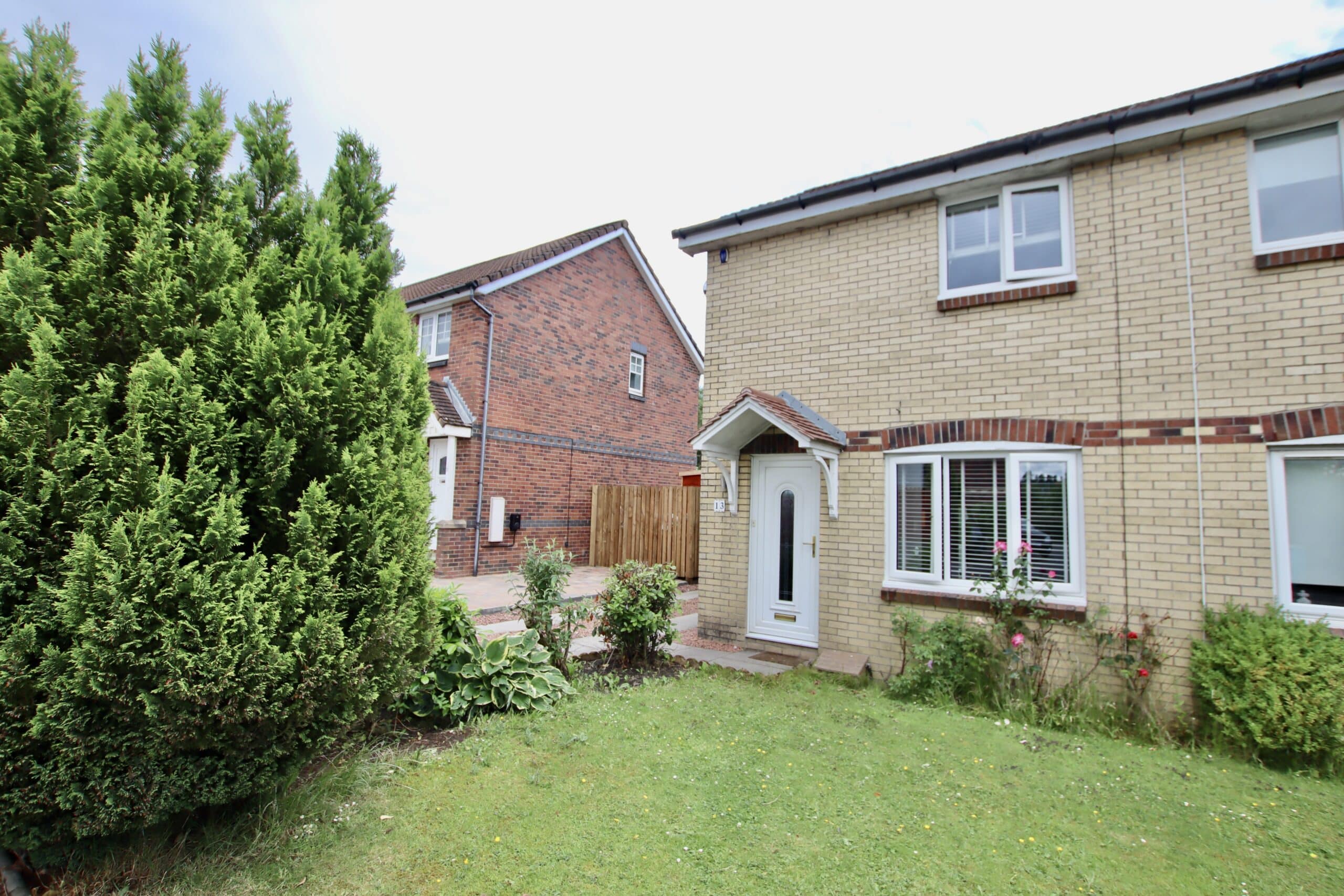 Eildon Crescent, Chapelhall, Airdrie, ML6 - Abode Estate Agency