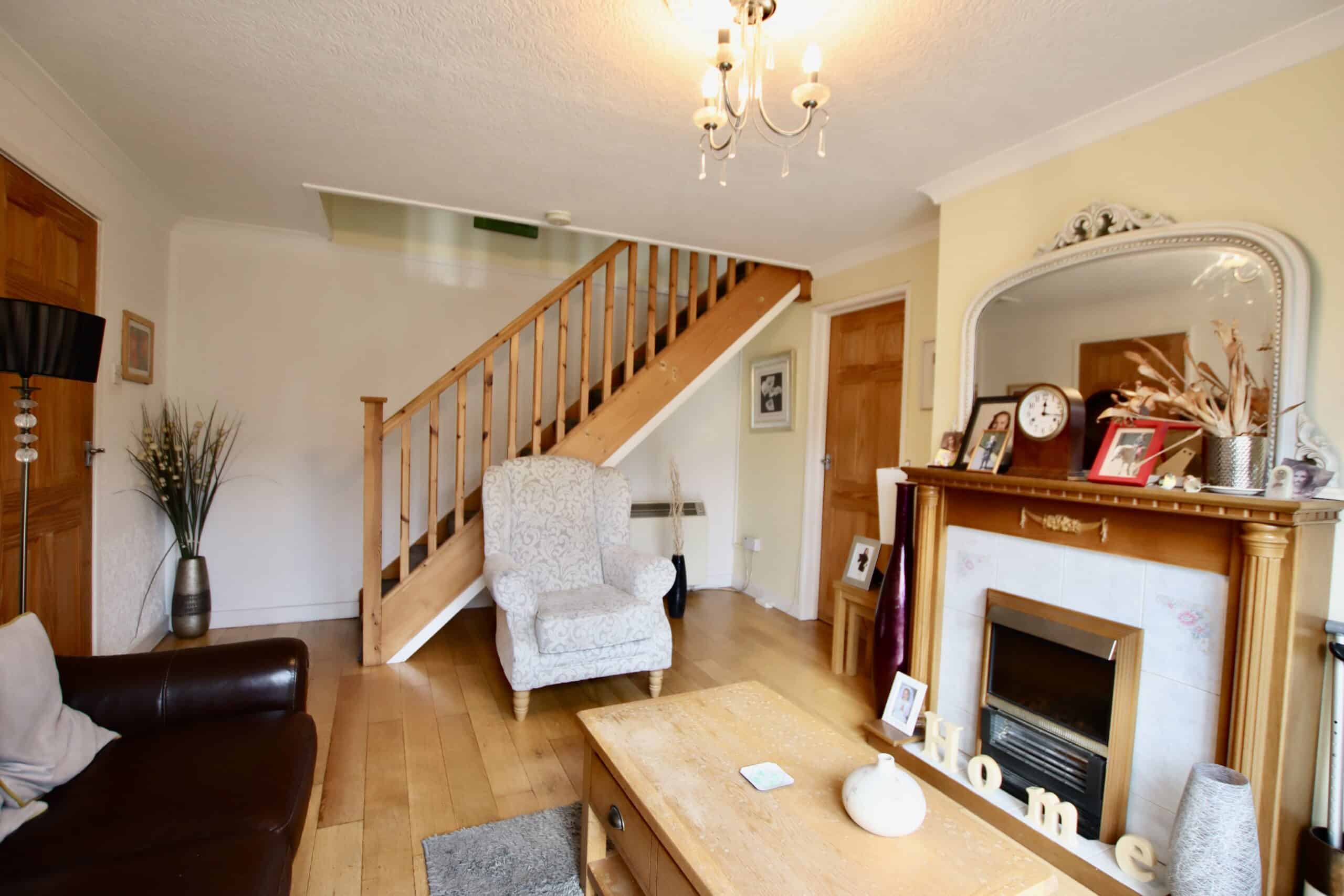 Clouden Road, Cumbernauld, G69 - Abode Estate Agency